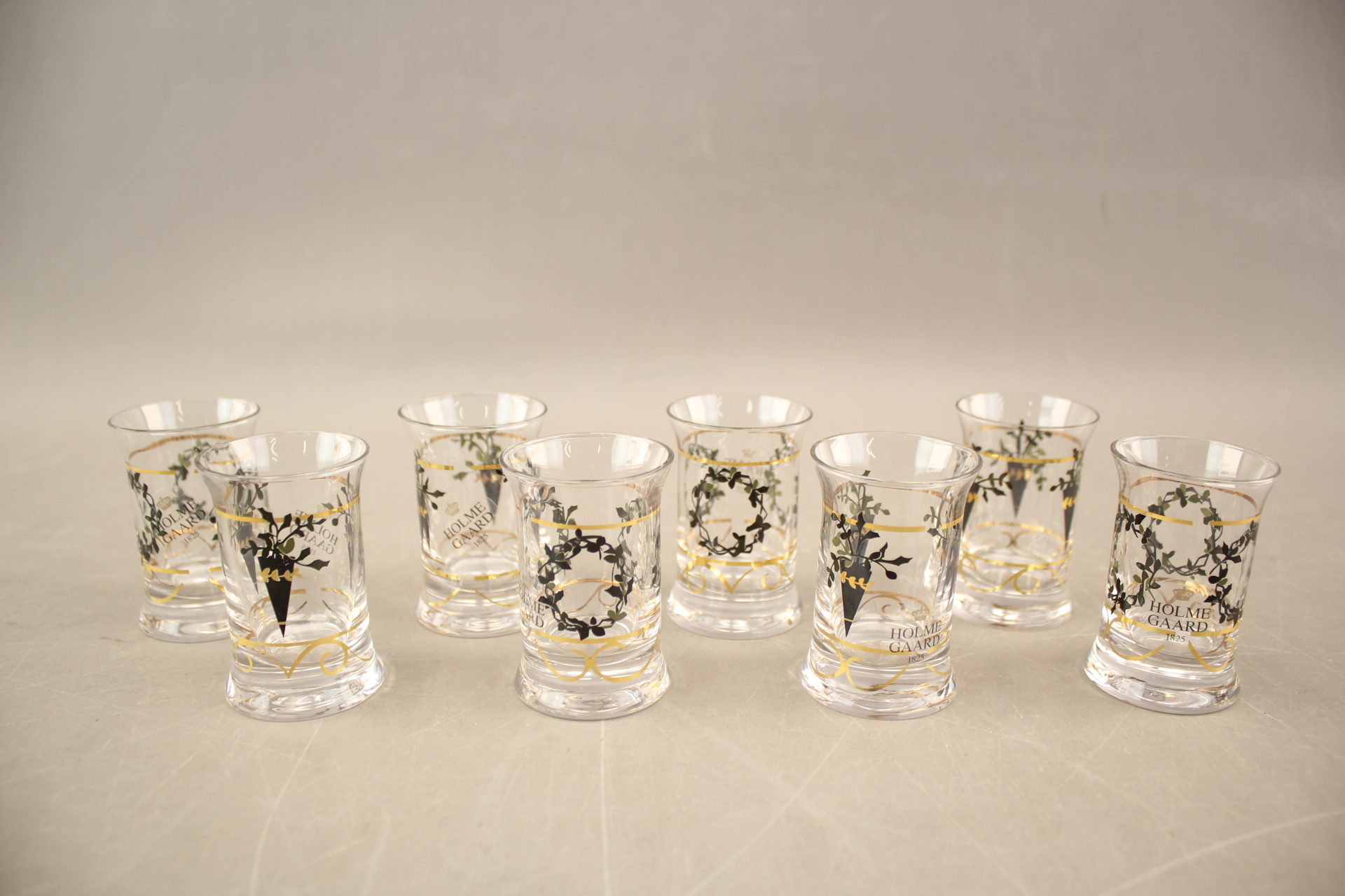 Snapsglas Holmegaard 8 st | Auktion.se